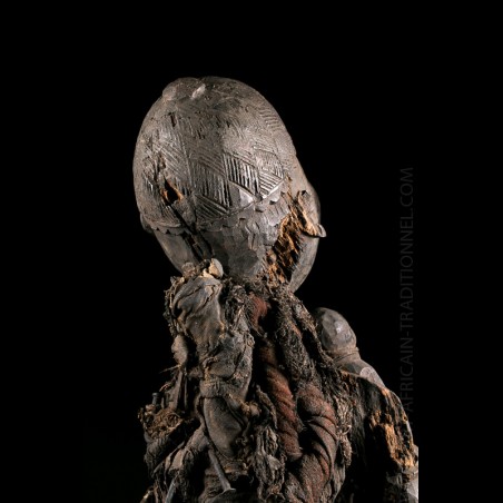 Kongo Nkisi Nkondi african figure - Authentic African Tribal Art Gallery