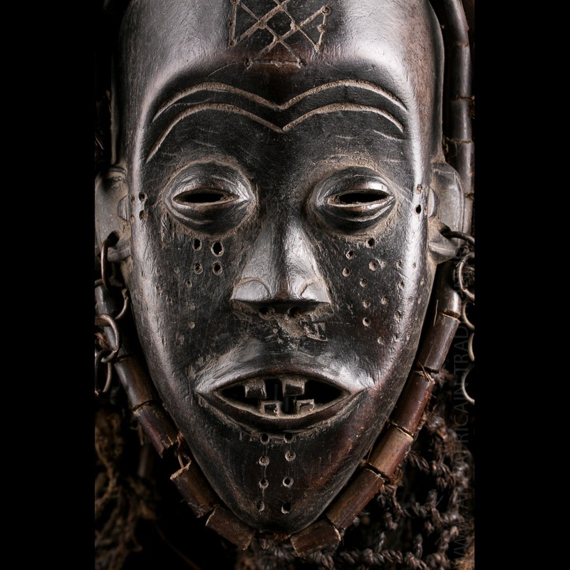Tchokwe Luvale Mwana Pwo mask Authentic African Tribal Art Gallery