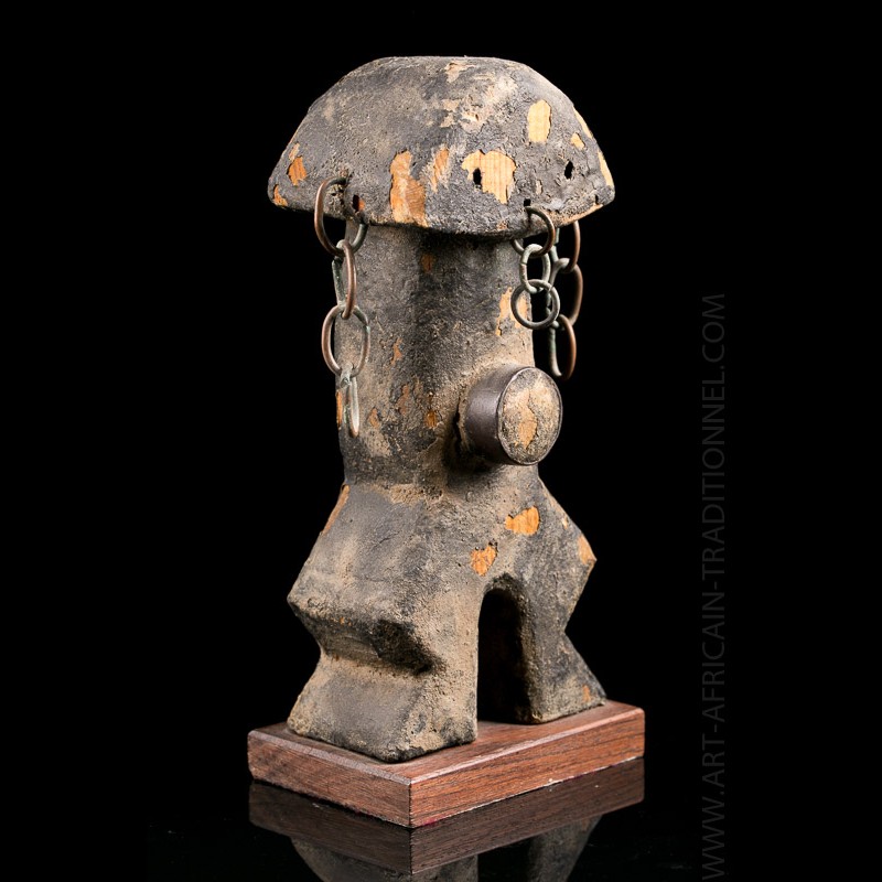 Zande Nazeze Yanda Figure of the Mani African Tribal Art Gallery